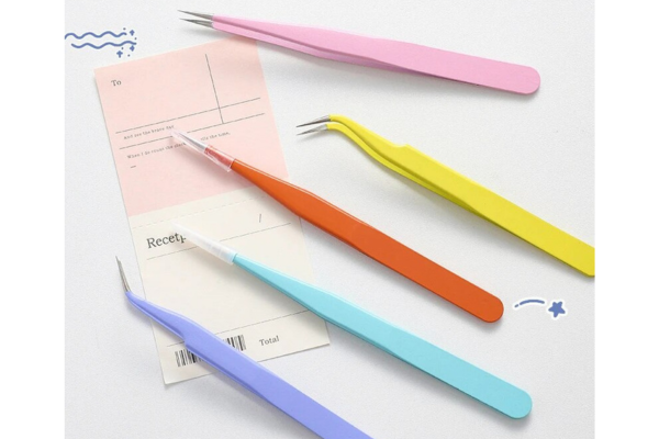 The Ultimate Guide to Choosing Good Tweezers for Every Task – Nghia ...
